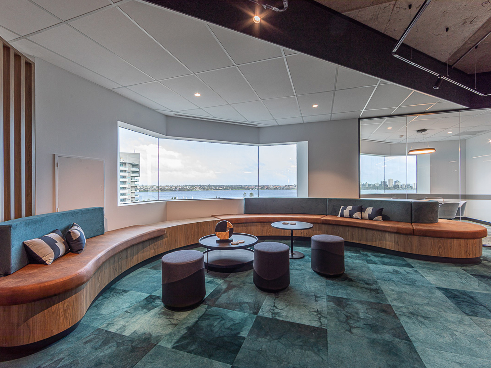 Eastpoint Plaza Show Suite | Hub Interiors