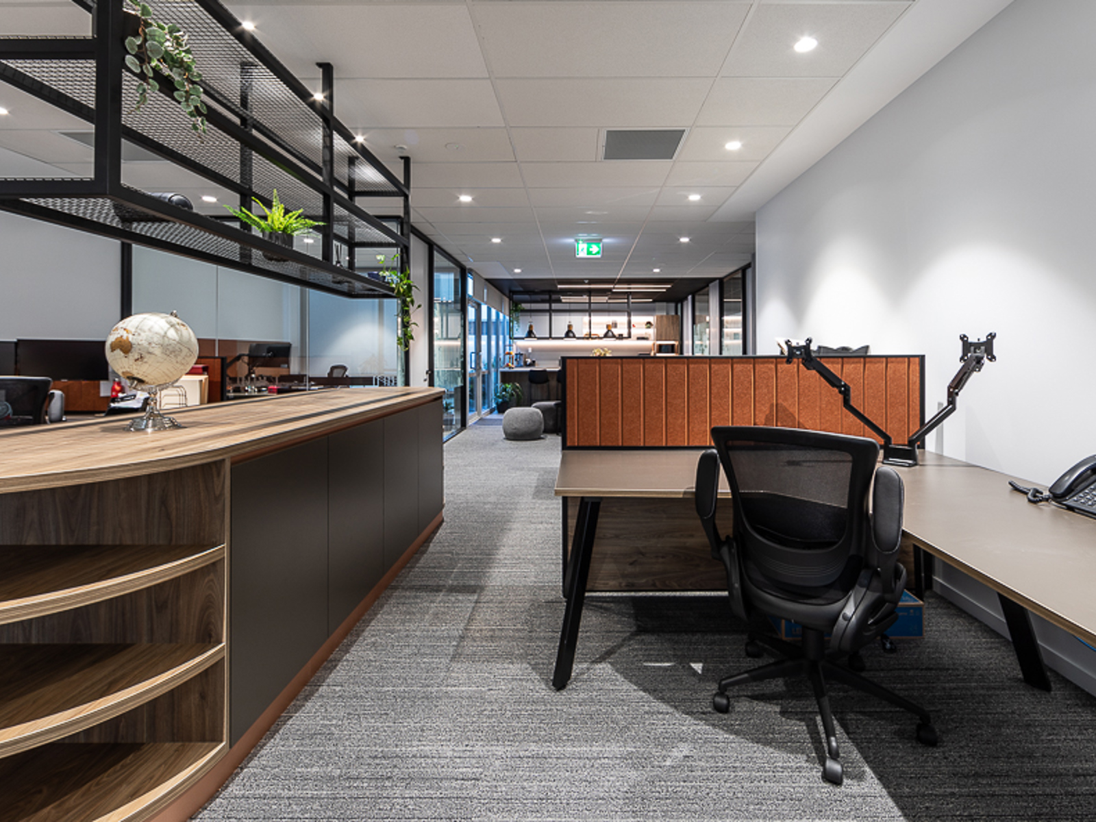 TRANSITAINER | Hub Interiors